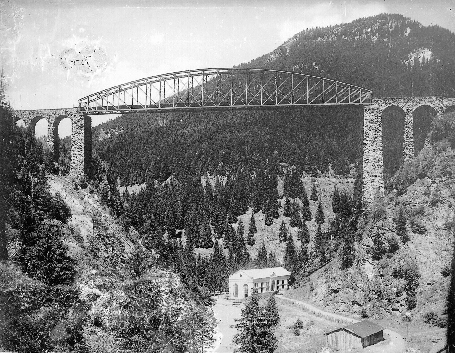 Der Bau der Arlbergbahn – Die Trisanna Brücke – Innsbruck erinnert sich